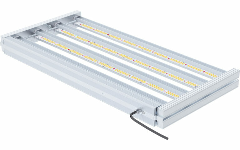 XR-830W LED - Horticultural Lighting